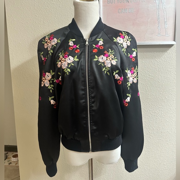 bebe | Jackets & Coats | Like New Bebe Floral Embroidered Jacket | Poshmark